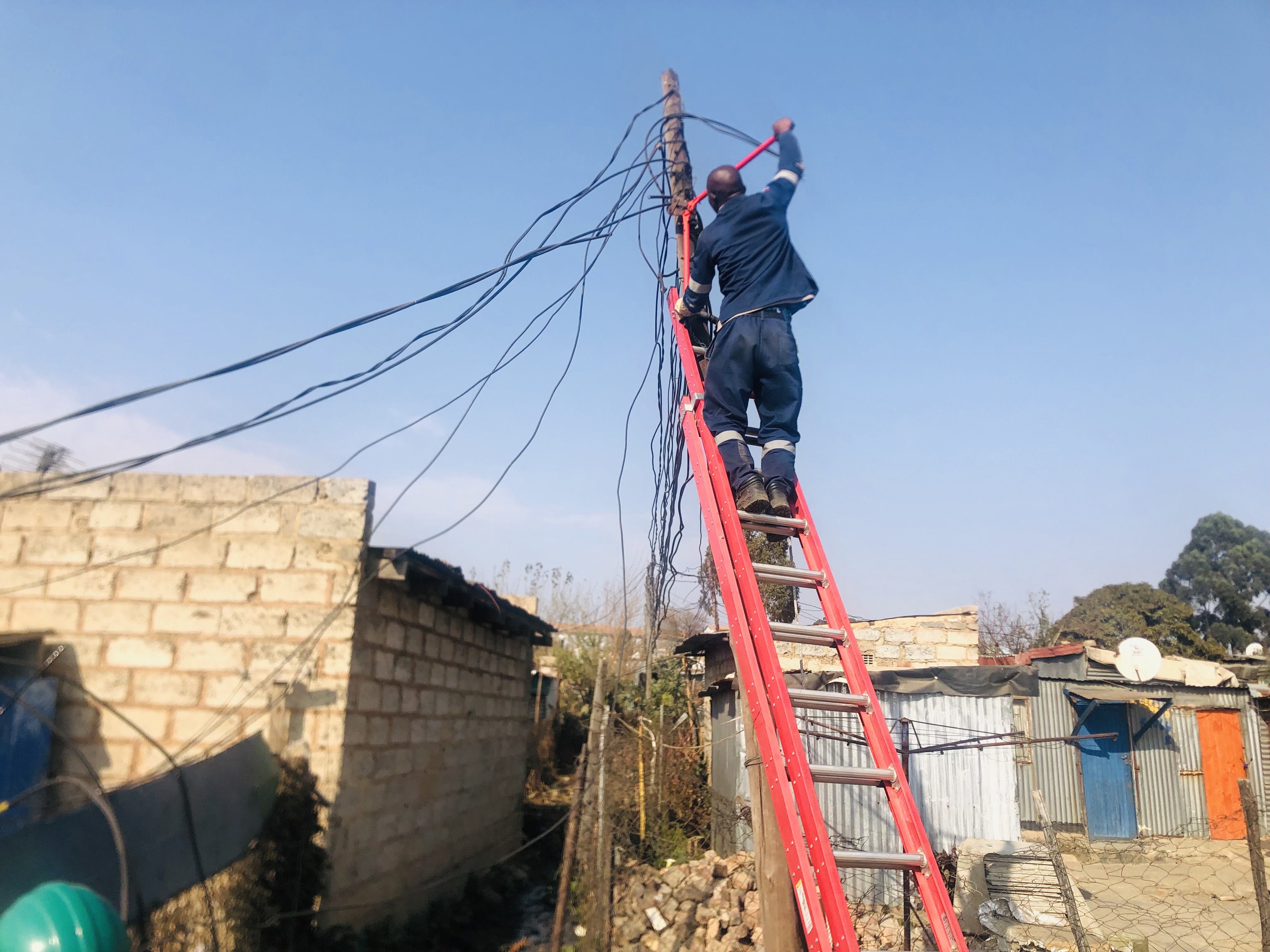 Joburg community plays cat-and-mouse with City Power over illegal connections | GroundUp